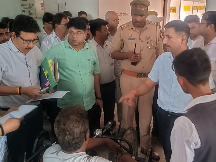 Lucknow DM resolved the complaints