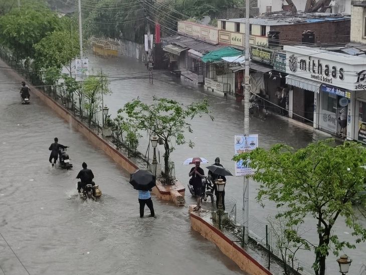 Heavy rain in Baran has disrupted life Rajasthan | बारां में भारी बारिश ...