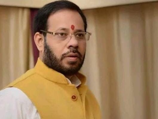 SP MLA Manoj Kumar Pandey expelled from the party | सपा विधायक मनोज ...