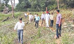 MP Lumbaram inspected the Mount Abu-Gulabganj road and gave ...