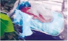 A rotten body was found in a blue drum, suspected to have been burned ...