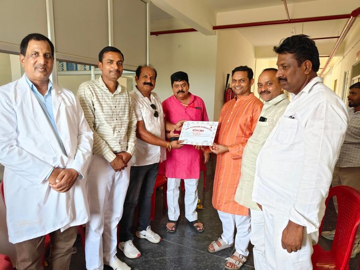 Health camp in 50 bedded hospital of Bansgaon | बांसगांव के 50 शैय्या ...