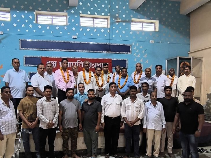 Formation of new executive committee of Prajapati Samaj | प्रजापति समाज ...