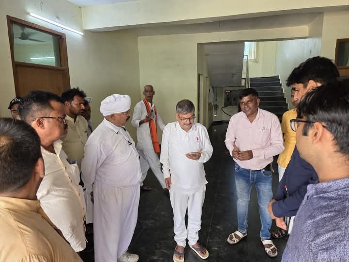 Rudauli MLA listened to the problems of the people | रुदौली विधायक ने ...