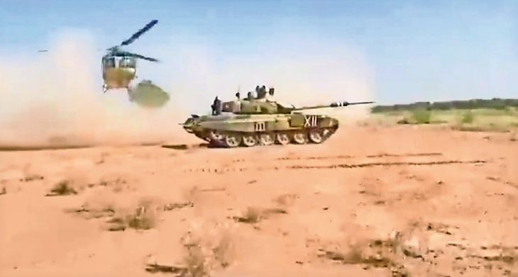 Heliborne operation; Cheetah and Chetak helicopters landed on the roads ...