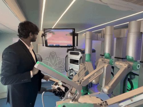India's first mobile tele-robotic surgery unit reaches Jaipur