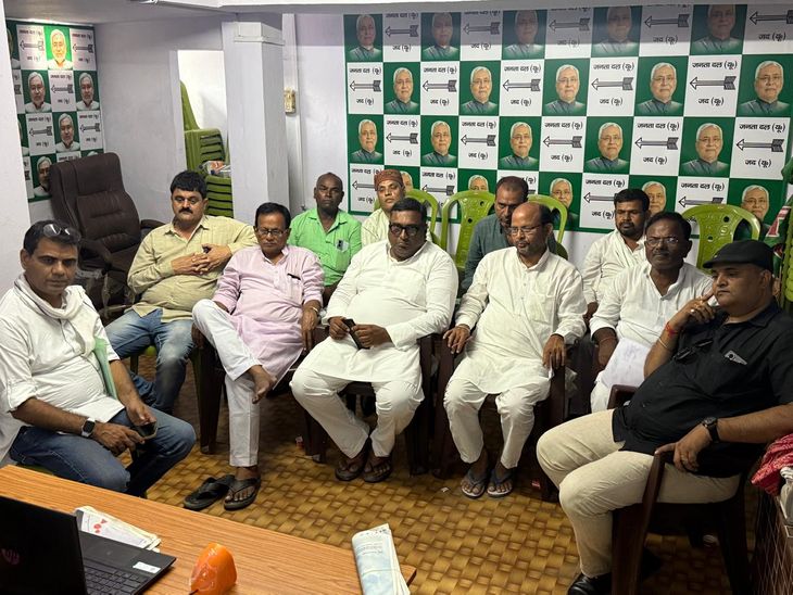 On July 8, JDU leaders and workers will take out a cycle rally in their ...