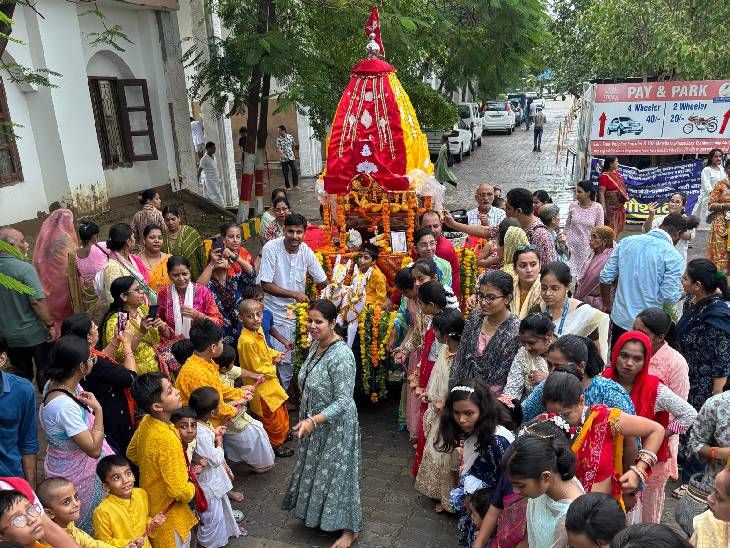 ISKCON organised 'Kids Jagannath Rath Yatra' | कानपुर इस्कॉन से निकली ...