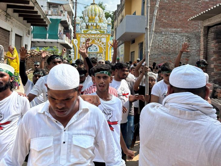 Tajia procession took place in Kuar Bazar on the occasion of Muharram