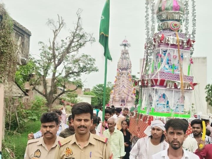 Tajia procession took place on Muharram in Gonda | गोंडा में मोहर्रम पर ...