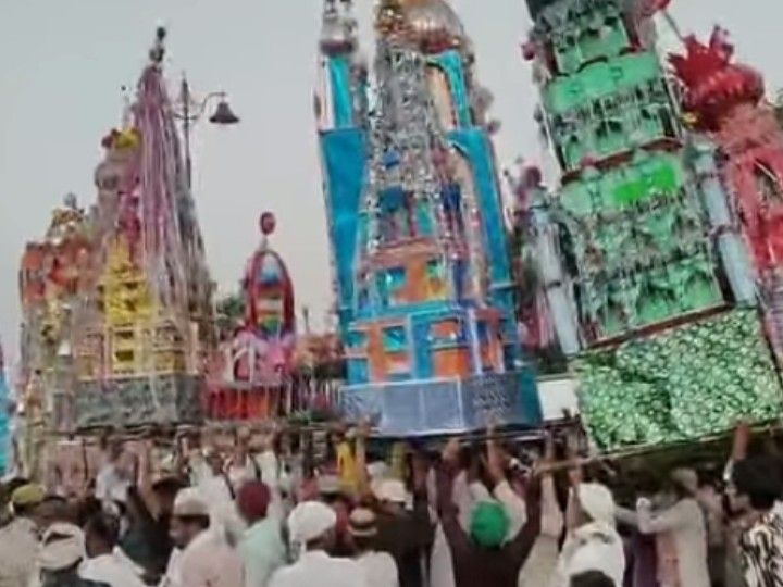 The procession of Moharram reached Mahu Ghat Karbala | मोहर्रम का जुलूस ...