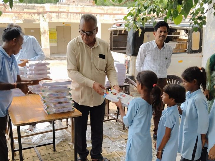 Notebook distribution in the Government Girls School of Khimel | खीमेल ...
