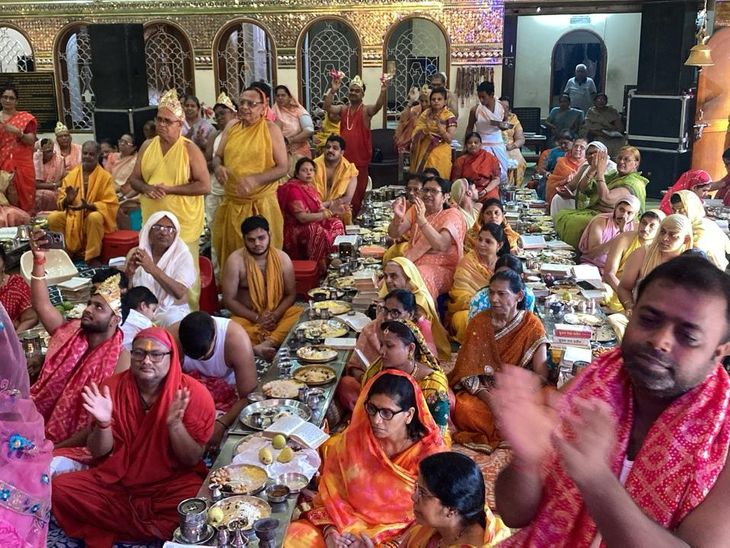 Siddhachakra Mahamandal Vidhan in Lucknow Jain Temple