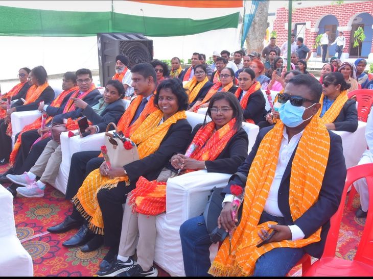 Mohiuddinpur village became a model of development | मोहिउद्दीनपुर गांव ...