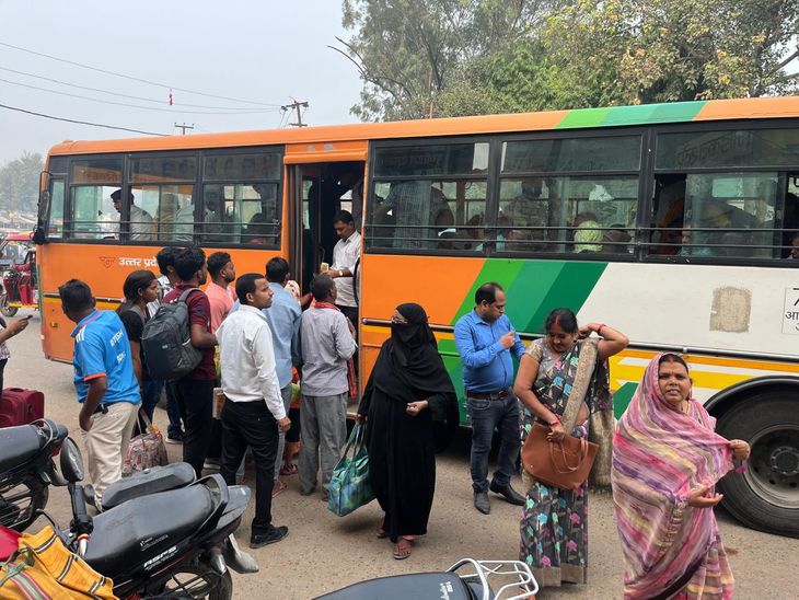 The demand for bus stand in Muhammadabad Gohna is pending for years