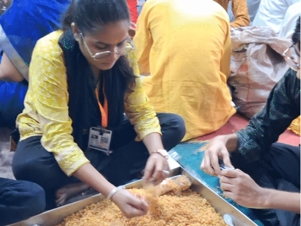Guru Purnima 2025; Khandwa Dada ji Dhuniwale Bhandara Photos