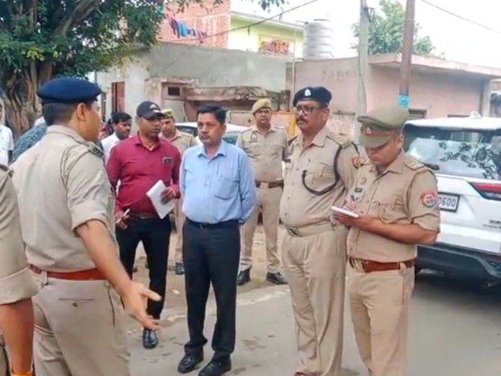 Preparations for Kavad Yatra in full swing in Meerut | मेरठ में कावड़ ...