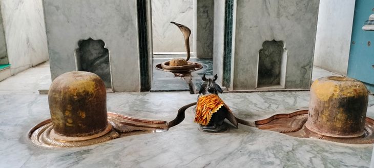 Trimbakeshwar Mahadev Temple... Three Shivlingas are installed here ...