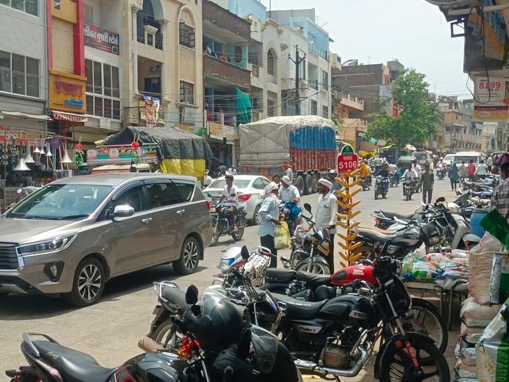 57 km road from Sendhwa-Khetia will be converted into 2 lanes