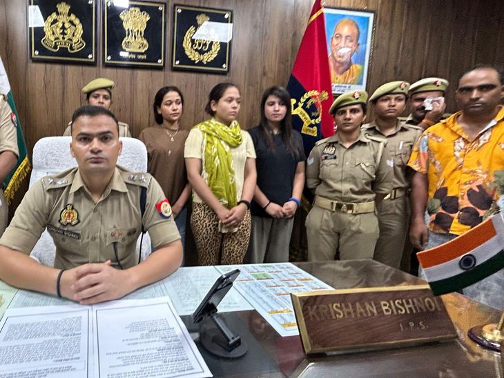 Notice to Mehak-Pari for posting obscene content on social media