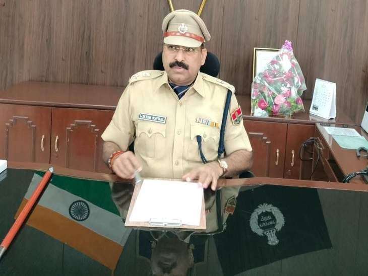 Lokesh Sonwal, the new SP of Karauli, took charge