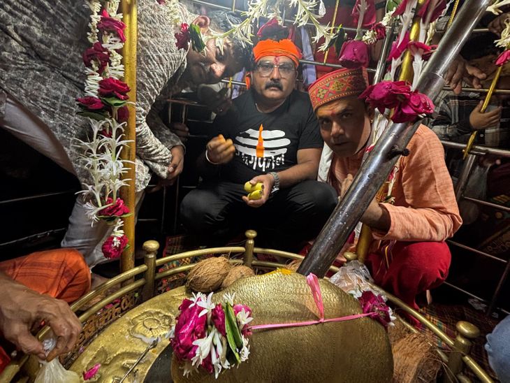 Palki Yatra taken out for one and half kilometer in Multai | मुलताई में ...