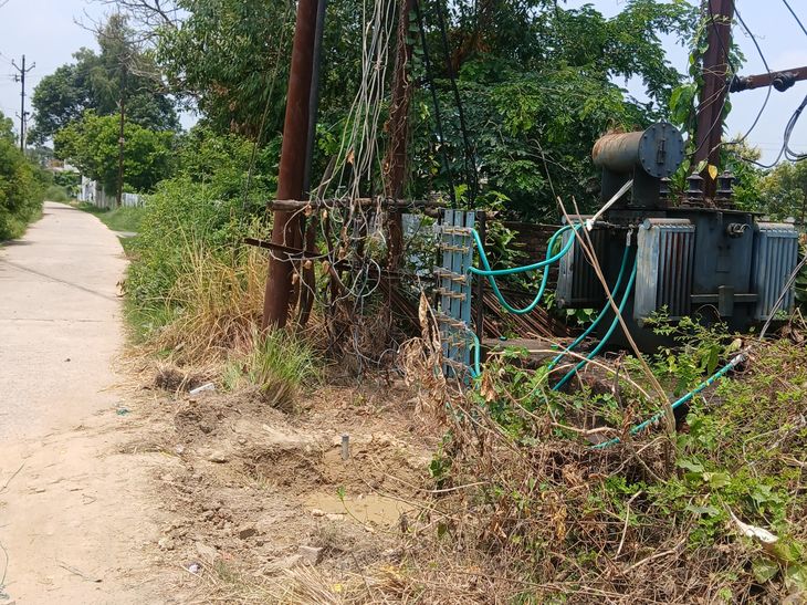 425 KV transformer without security in Rehra Bazar, increased risk of ...