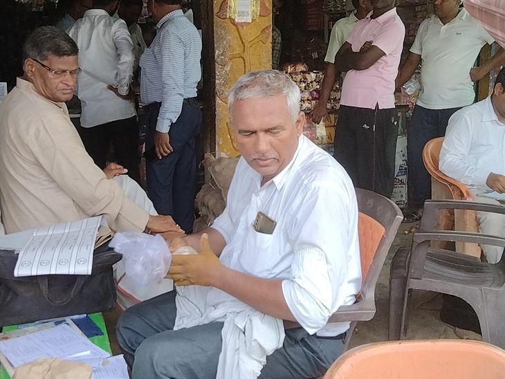 Food Safety Department took action in Sonwar village | सोनवार गांव में ...