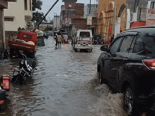 Rain in Ayodhya with storm relief from humidity weather forecast