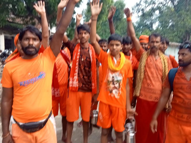 Kanwar Yatra started in Sultanpur | सुलतानपुर में कांवड़ यात्रा शुरू ...