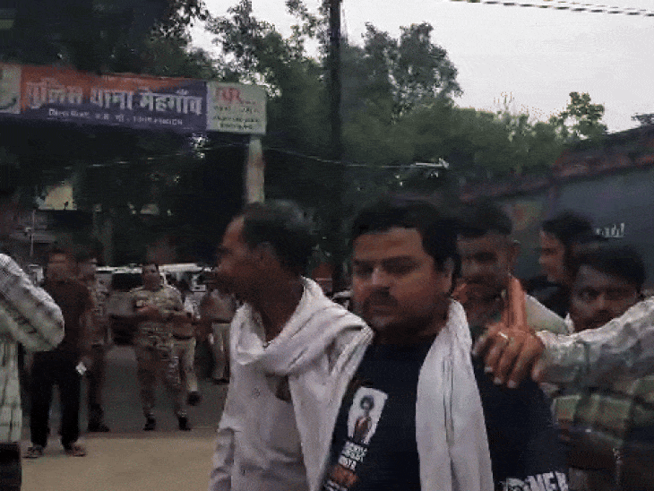 Congress roared on BEO slapping incident
