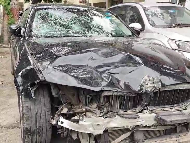 The girl's maternal uncle died in a Noida BMW car accident There was a ...