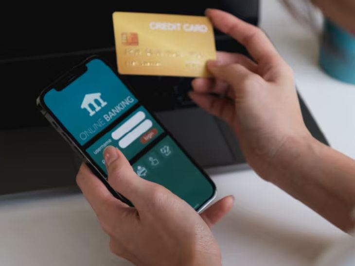 Indians are unable to pay credit card bills