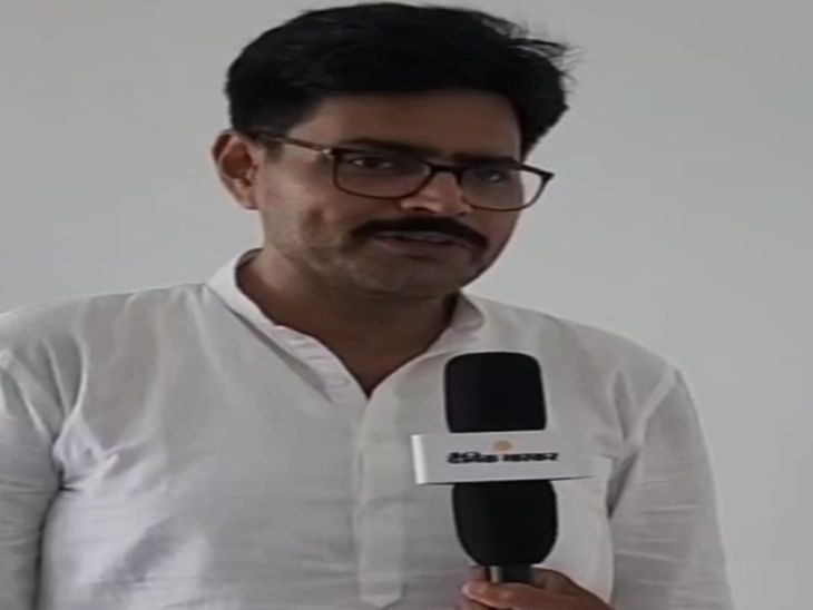 Gosaiganj MLA congratulated the people of the area on Nag Panchami ...