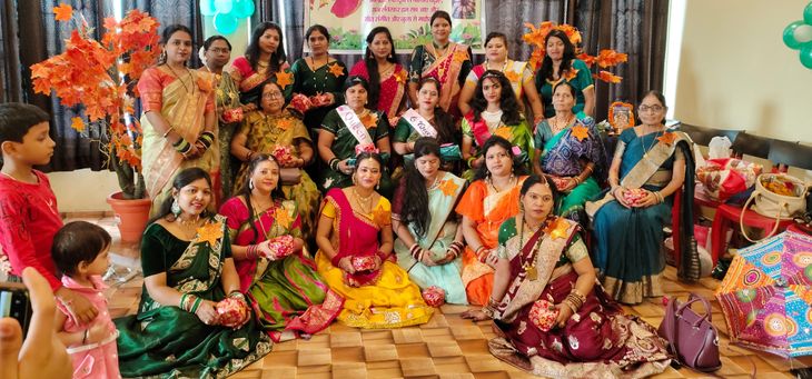 Women of Kahra society celebrated Sawan festival | कहरा समाज की महिलाओं ...