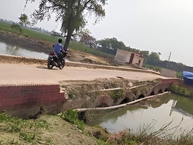 65 year old culvert of Sharda canal became unsafe