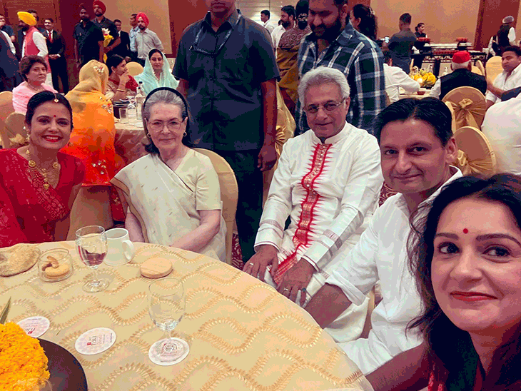 TMC Mahua Moitra Reception Photos; Pinaki Misra | Sonia Gandhi Akhilesh ...