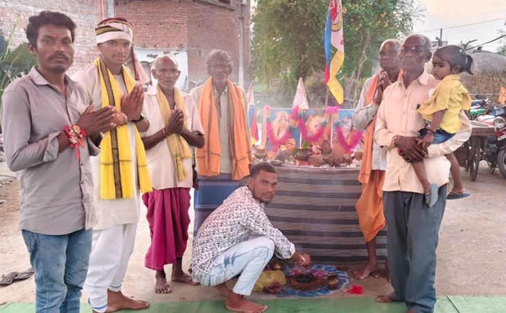 Worship of Budha Dev was done in Gaura-Gauri Chowk of Kanhera