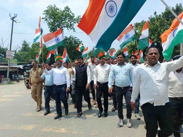 Tricolor Yatra in Amrit Mahotsav of Independence | आजादी के अमृत ...