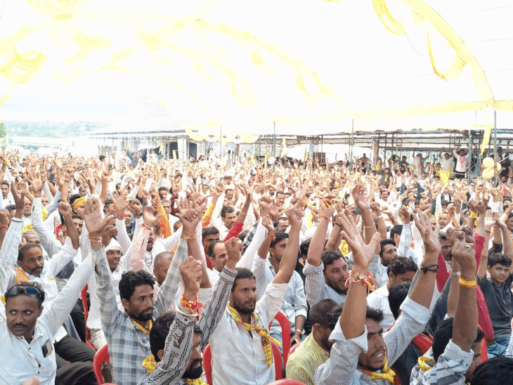Krishna Janmashtami celebrations were held with great pomp in Chanderi ...