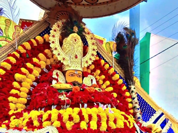 A pilgrimage to Khatu Shyam temple started in Singhana of Manawar