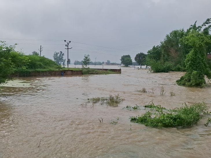 Rivers are in spate due to water released from Baburi dam