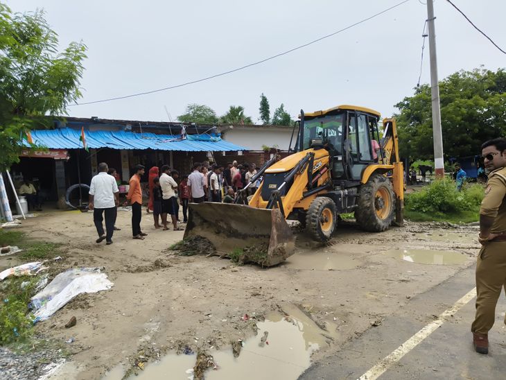Villagers troubled by waterlogging in Kesari Niwada got relief | केसरी ...