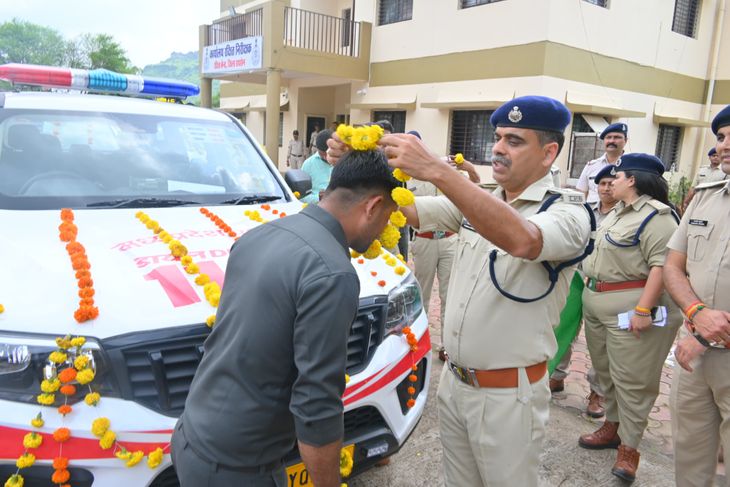 Dial 112 launched, policemen and drivers will be under camera ...