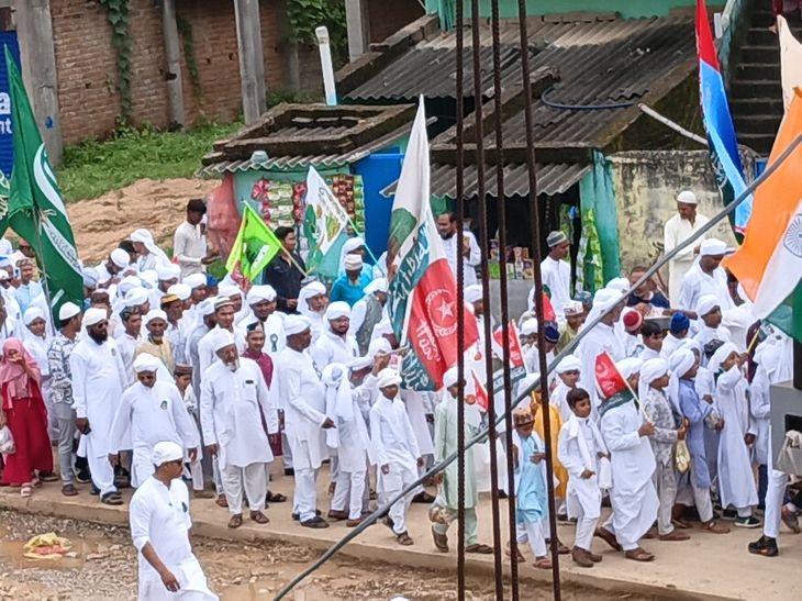 1234Barawafaat procession in Babhani............ | बभनी में बारावफात का ...