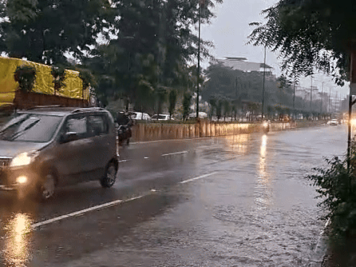 Mixed weather in Indore since morning