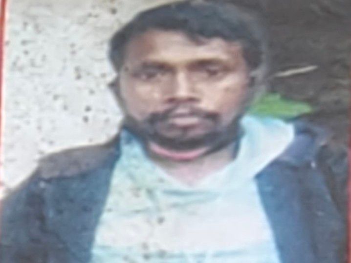 Zonal commander with a bounty of Rs 10 lakh killed in Kolhan forest of ...