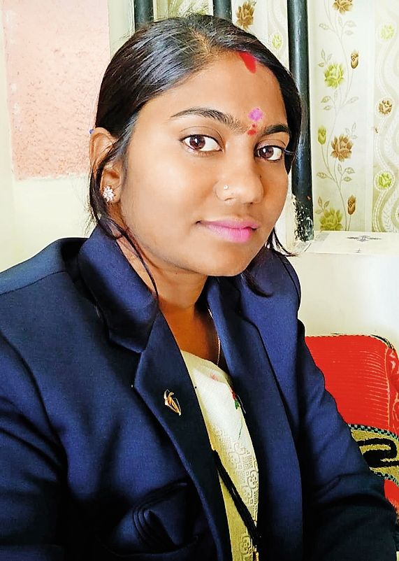 Teacher Mamta Sahu will be honored on Hindi Day
