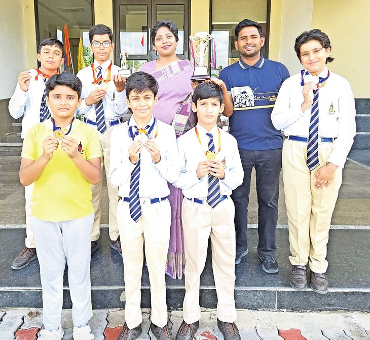 Swimming competition. Showed strength, Agam Singh is the best swimmer ...