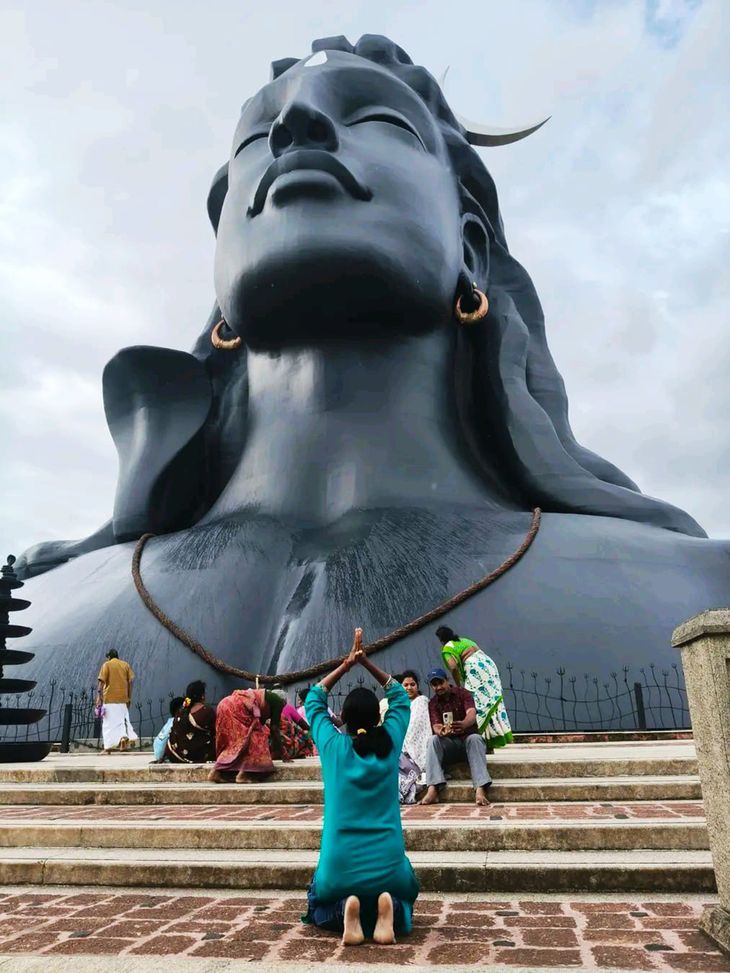 Pandal is being built on the theme of Adiyogi Shiva statue in KNJ ...